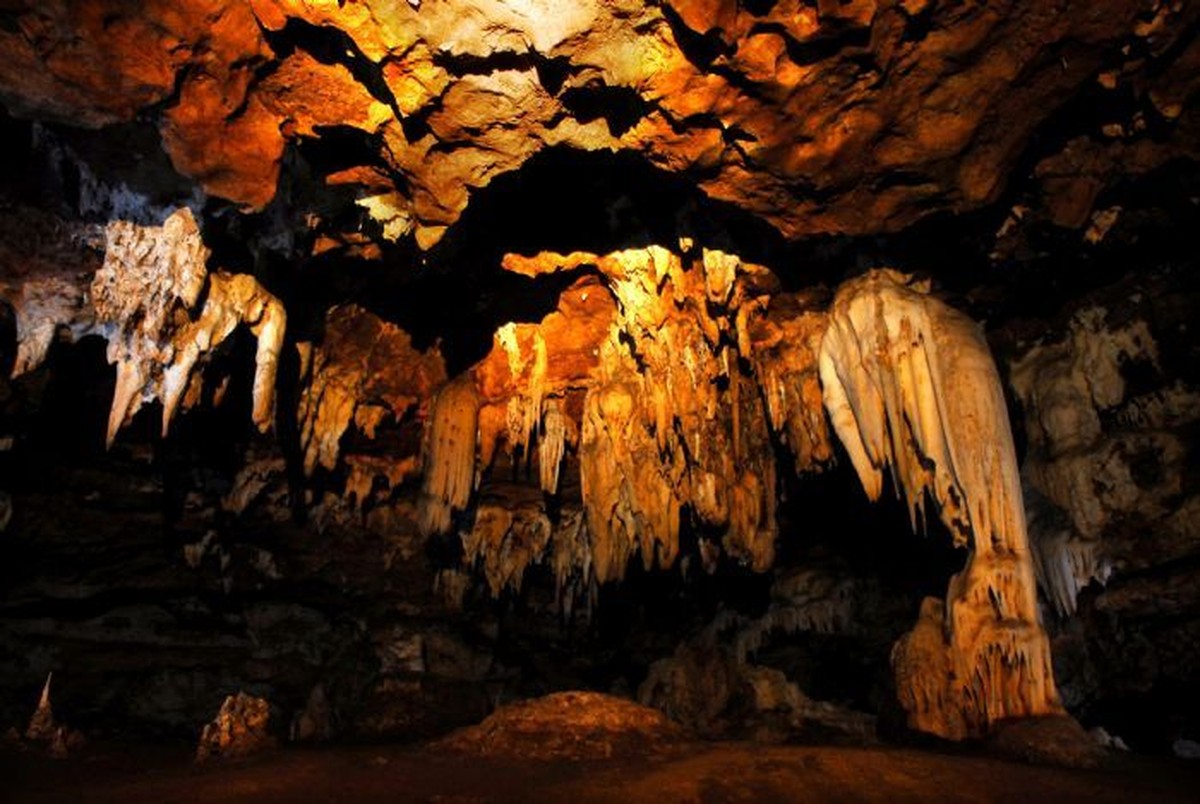 Maior caverna de MT com cerca de 600 milhões de anos é aberta para ...