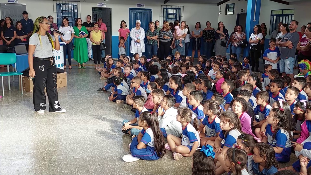 Aulas retornam 100% de forma presencial a mais de 7 mil alunos em Ji ...