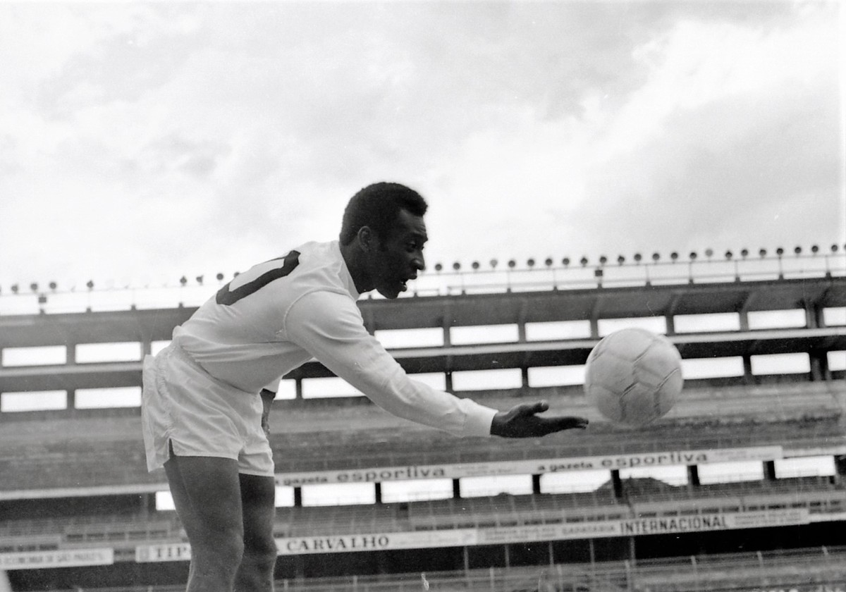 Pelé: entenda o que é o câncer de cólon, doença que o ex-jogador tinha ...