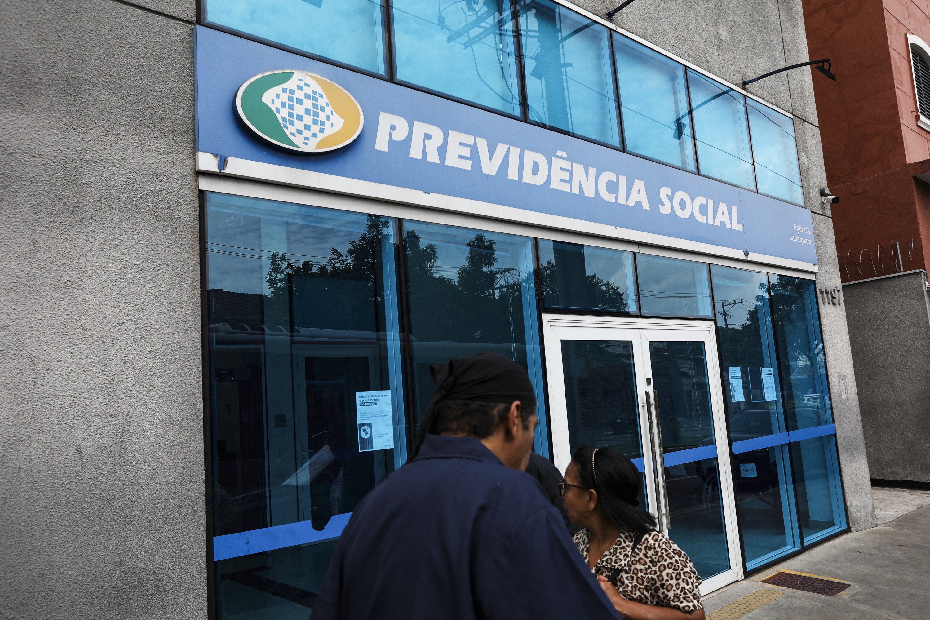 Fraude no INSS: aposentados registraram, no 1º semestre de 2024, 742 ...