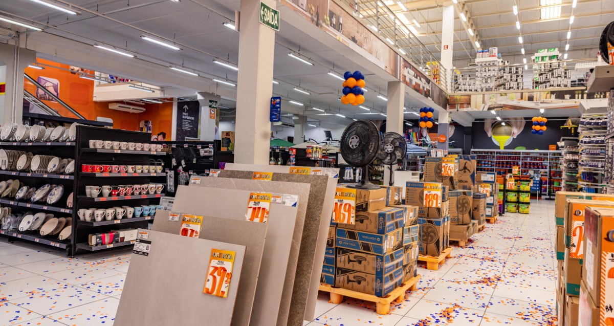 Balaroti investe em experiência do cliente e reinaugura lojas em ...