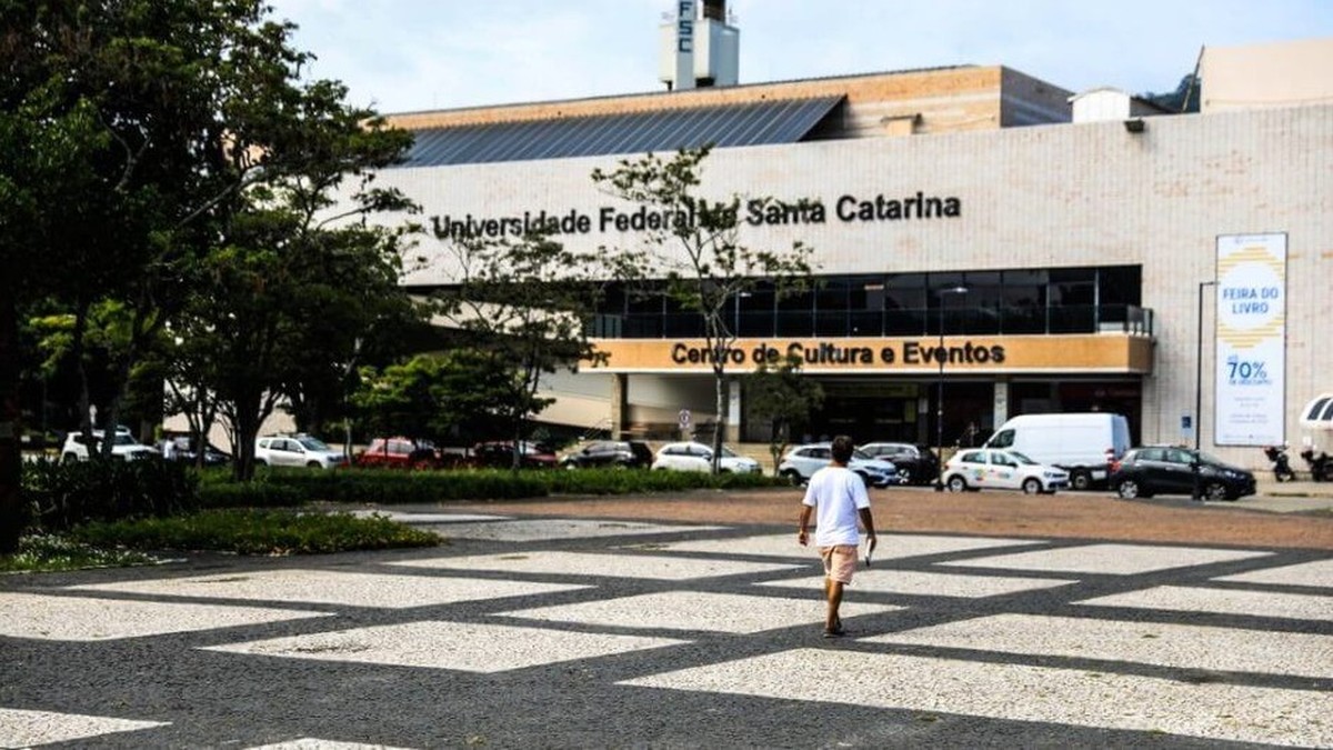 UFSC volta às aulas nesta segunda-feira | Santa Catarina | G1