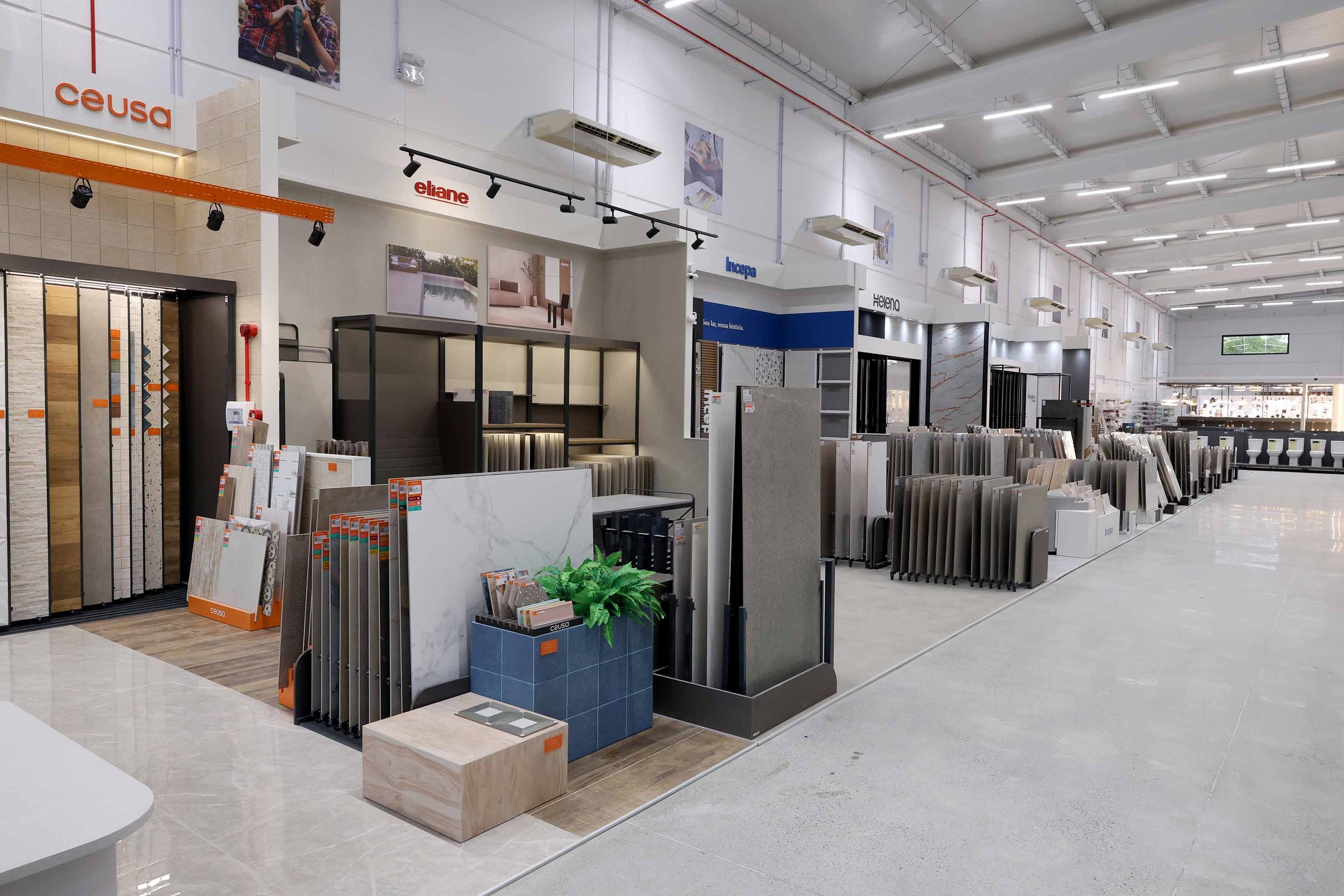 Blumenau ganha novo espaço de construção com Balaroti e boutique Kinta ...