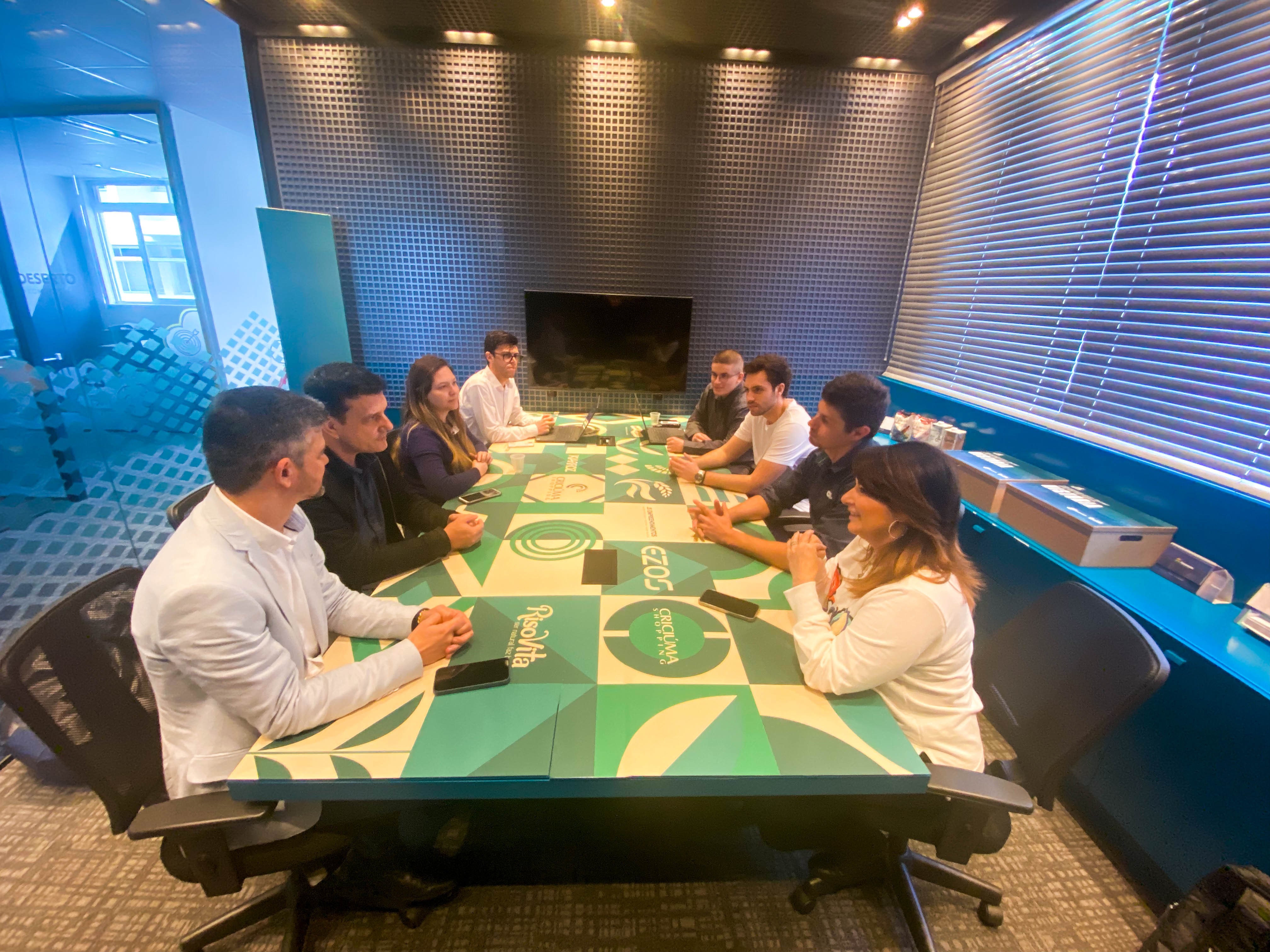 Grupo EZOS encerra primeiro ano no Cobusiness Satc desenvolvendo ...