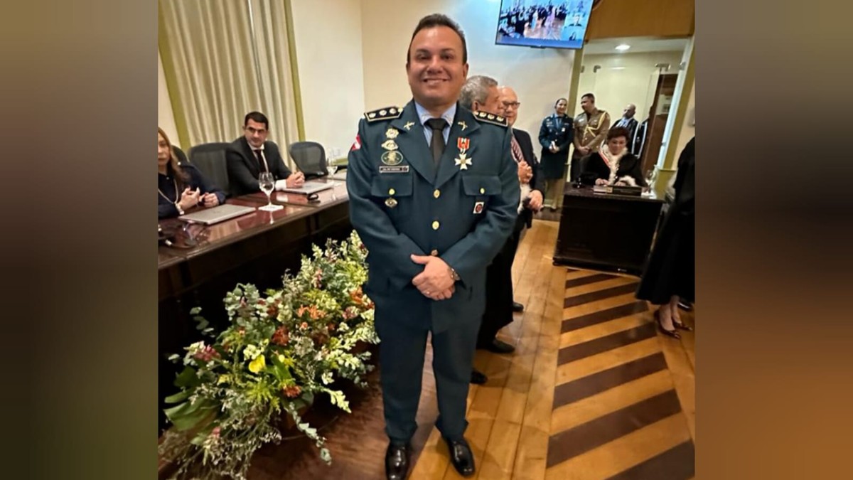 Comandante do CPR-1, coronel Tarcísio Costa recebe Medalha da Ordem do ...