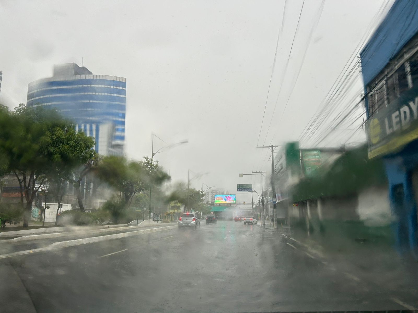 Inmet emite alerta de 'perigo' de chuvas intensas para Manaus neste ...