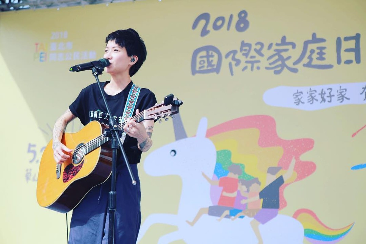 Ellen Loo, cantora pop da cena musical de Hong Kong, é encontrada morta ...