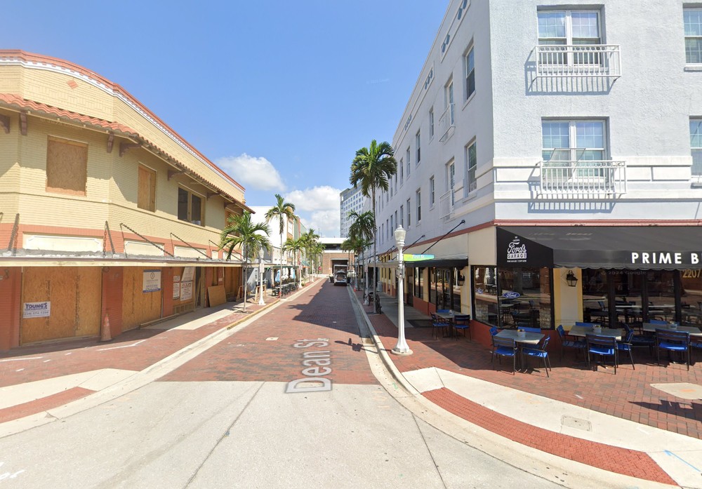 Furacão Milton: fotos mostram locais atingidos antes e depois | G1