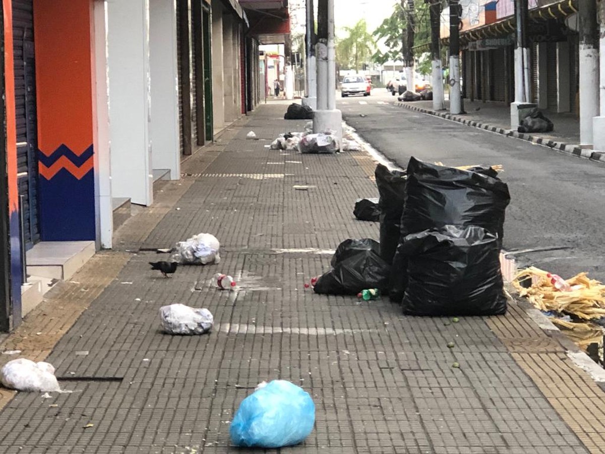 São Vicente fica sem coleta de lixo após término de contrato com a ...