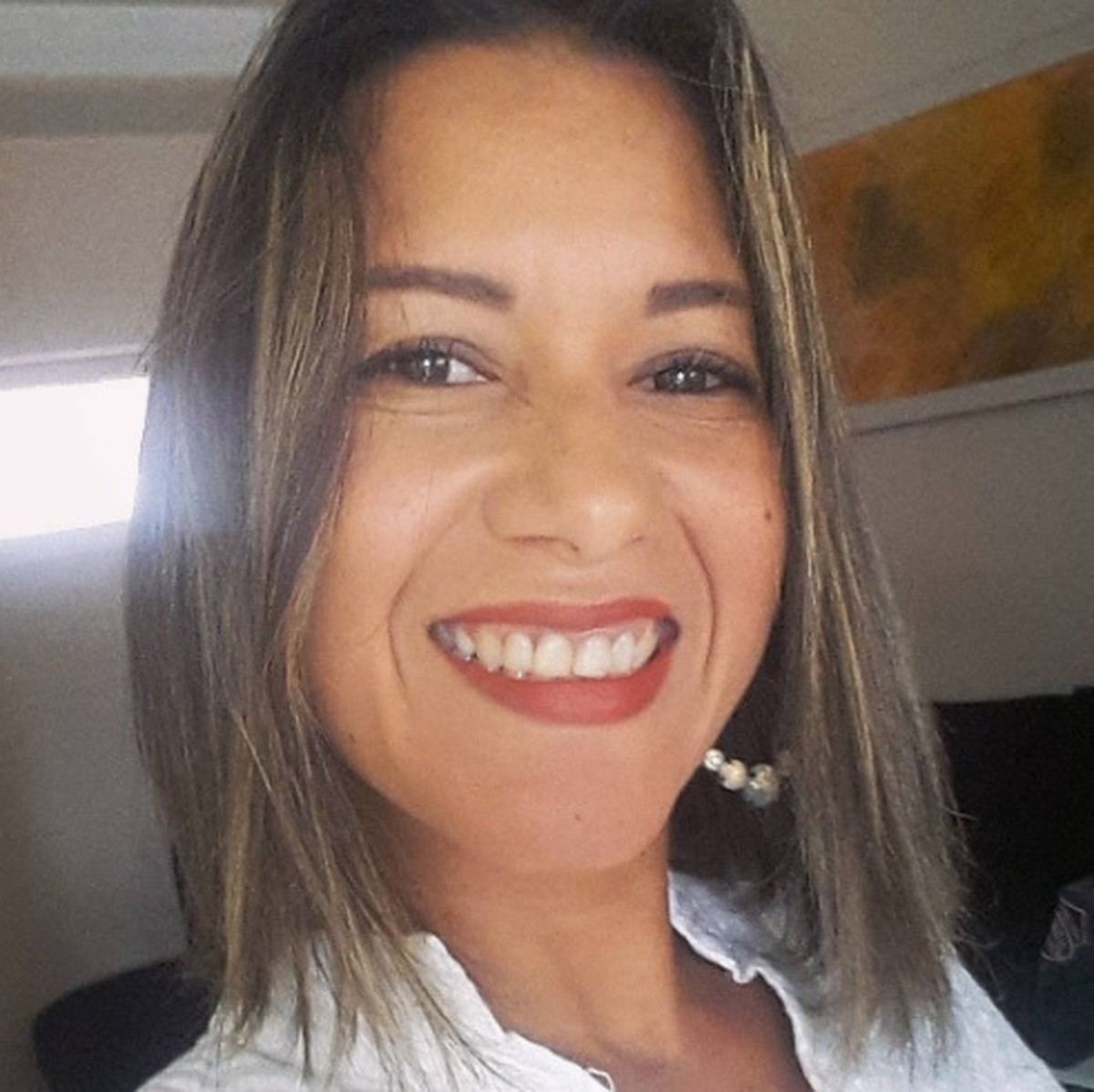 Esteticista vence tumor raro no cérebro e põe fim a diagnósticos ...