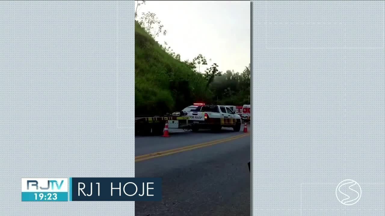 Acidente entre motocicleta e caminhão deixa um homem morto em Angra dos Reis | Sul do Rio e ...