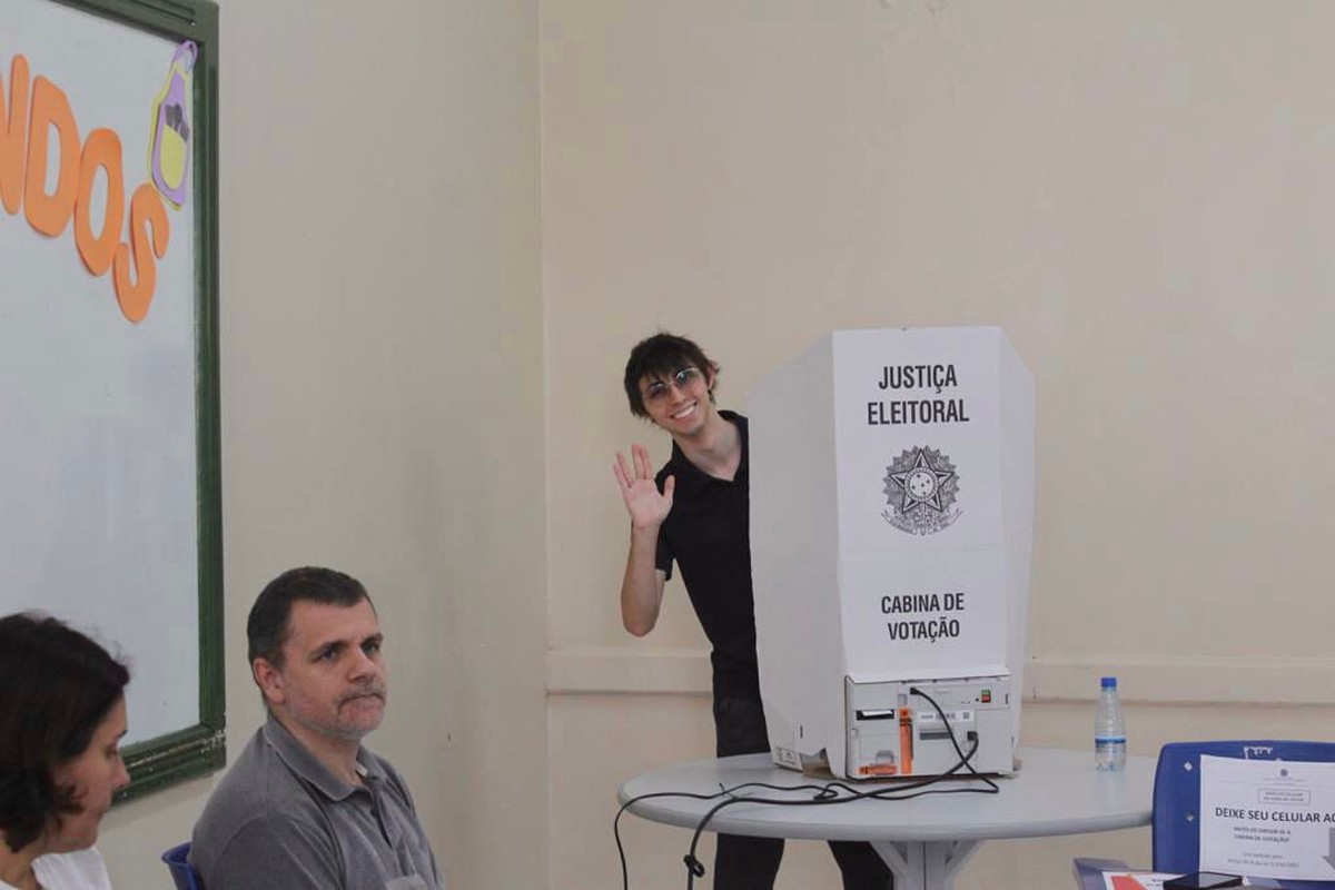 Conheça Amom Mandel, deputado federal mais votado do Amazonas ...