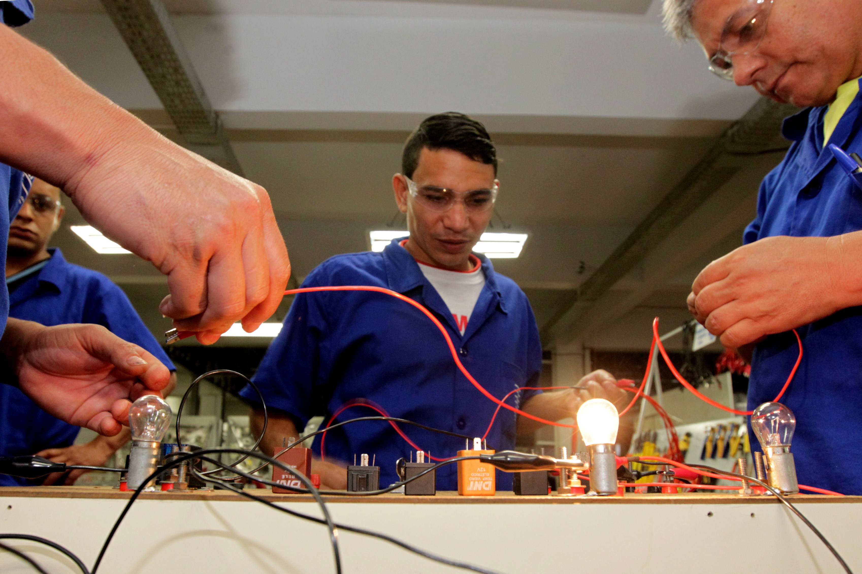 Customização de cursos de aperfeiçoamento é tendência nas indústrias ...