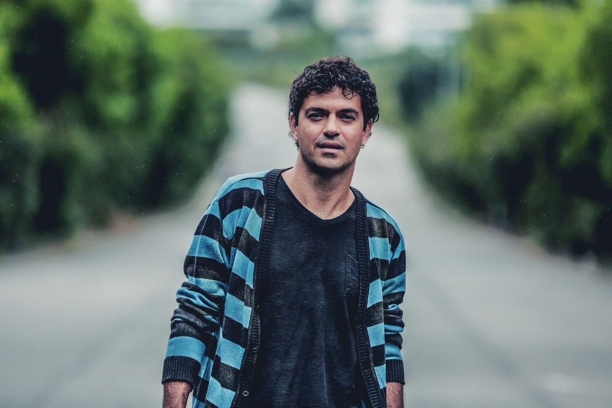 Jorge Vercillo apresenta músicas que marcaram a carreira, em João ...