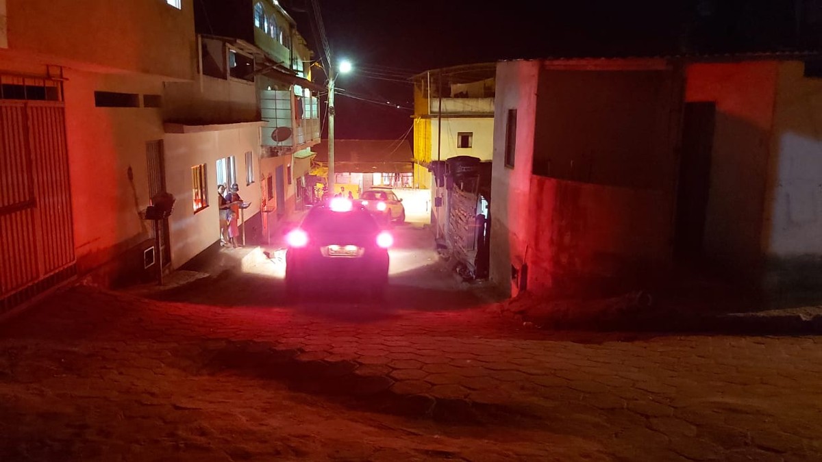 Homem é Morto Em Lajinha Crime Pode Ter Ligação Com Disputa Pelo