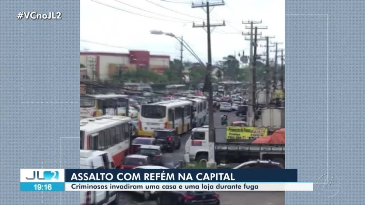 Criminosos invadem loja e casa e fazem reféns em Belém | Pará | G1