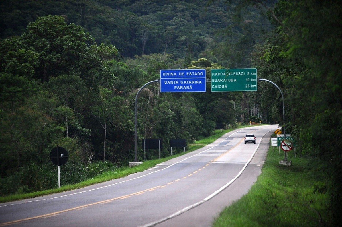 SC e PR assinam acordo para compensação de royalties de petróleo