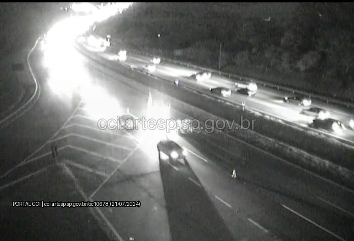 Pedestre é socorrido em estado grave após ser atropelado em rodovia de São Roque | Sorocaba e ...