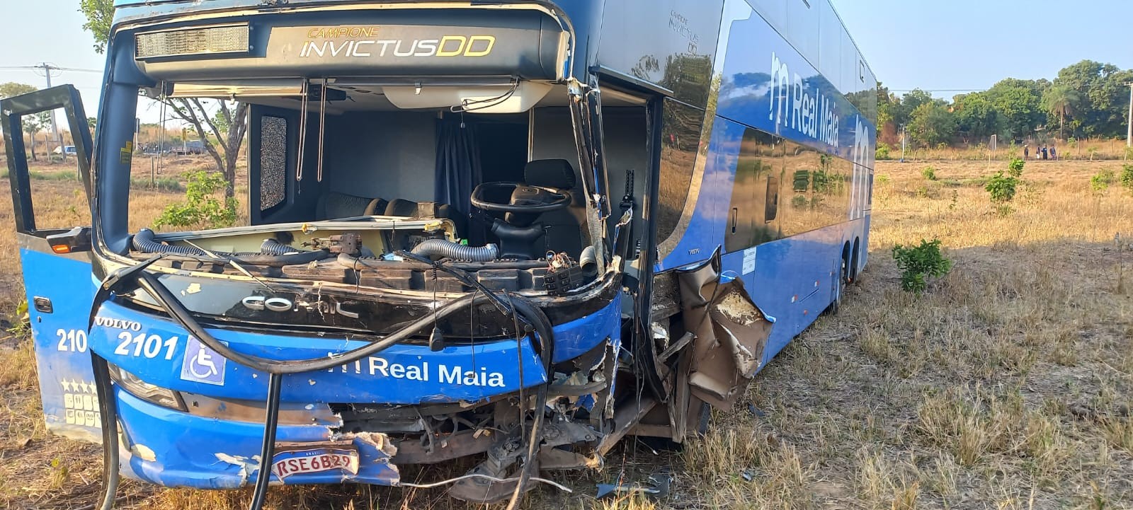 Motorista que bateu de frente com ônibus e morreu era adolescente de 16 anos | Tocantins | G1