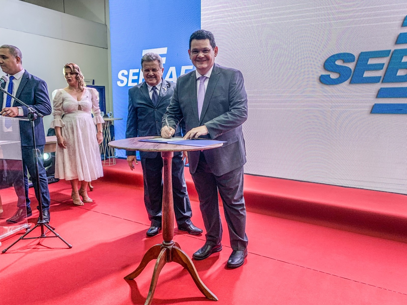 Josiel Alcolumbre toma posse como presidente do Conselho Deliberativo ...