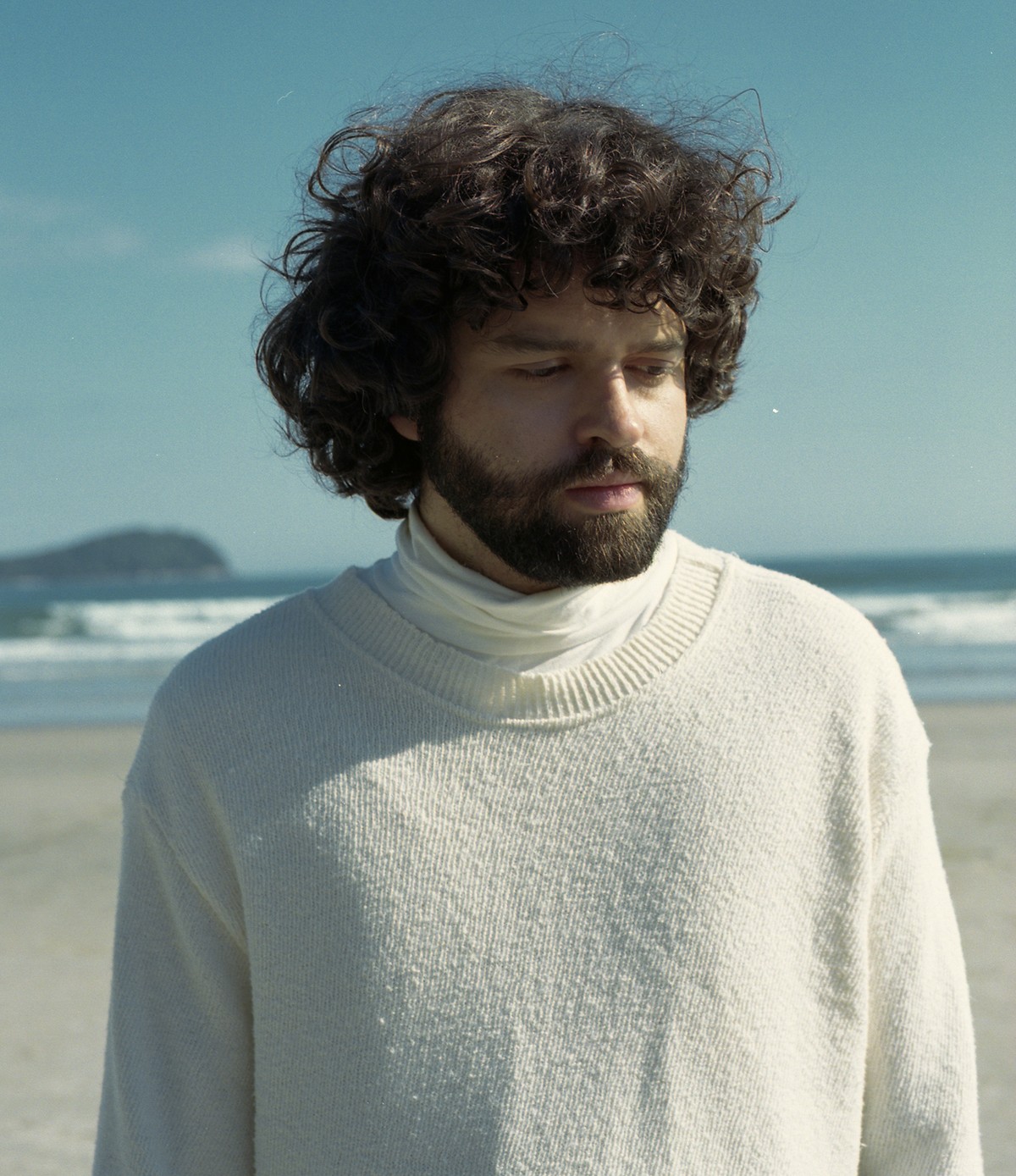 Rafa Castro canta memórias das águas em álbum gerado em imersão ...