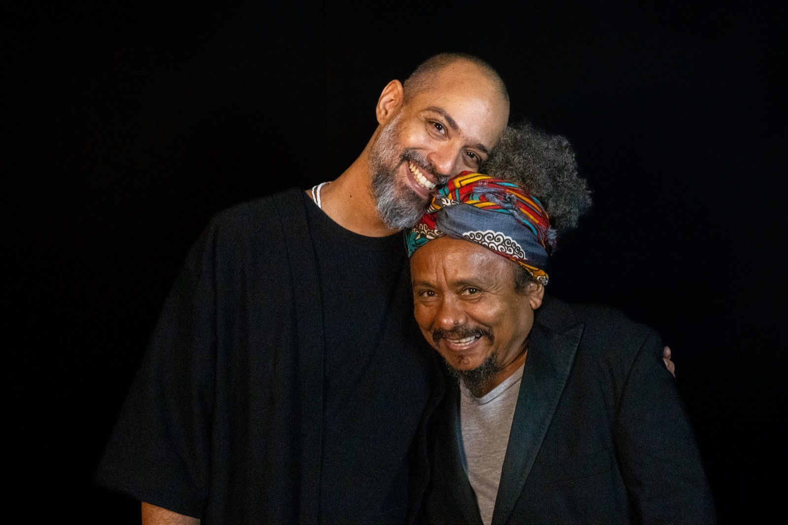 Chico César assina a trilha sonora do musical de teatro 'Viva o povo ...