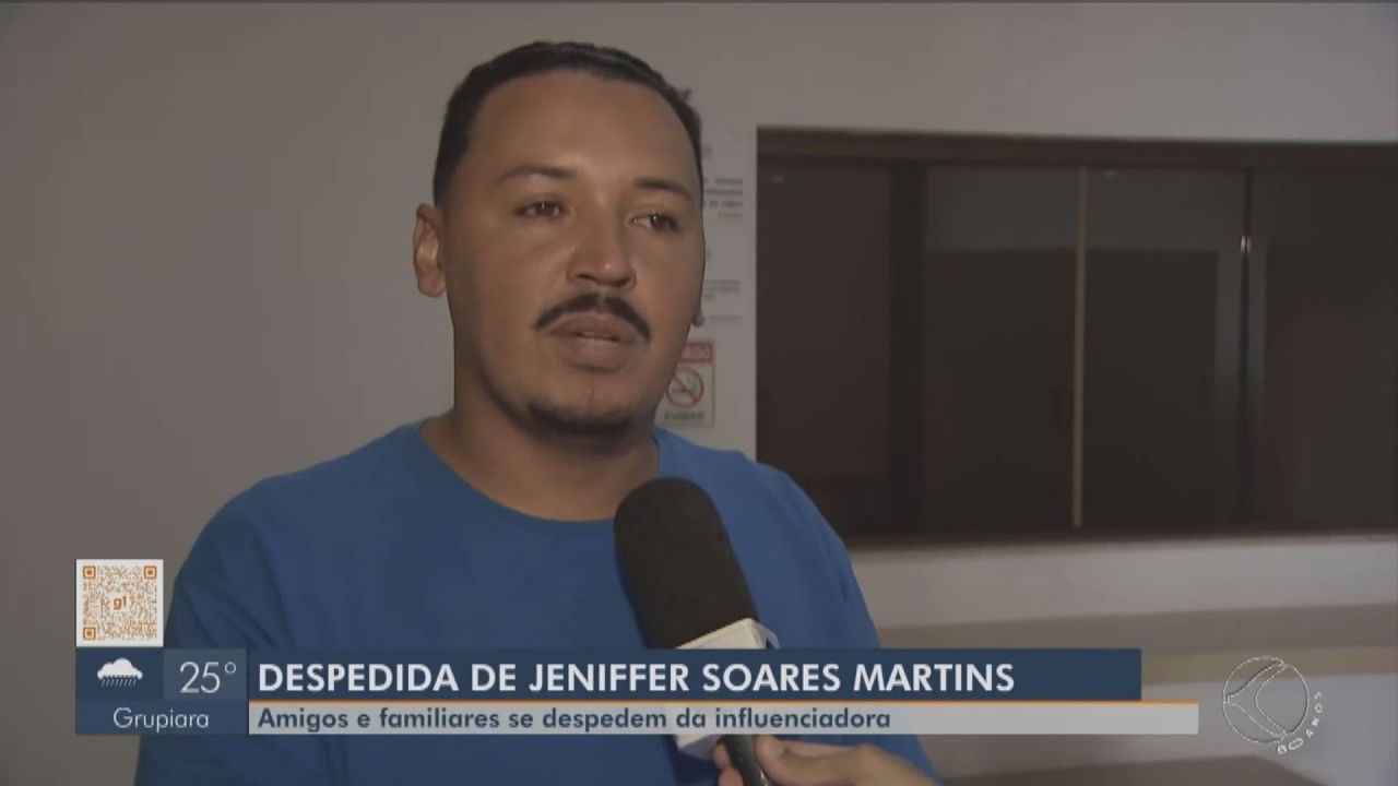 Vídeo mostra casal na enxurrada | G1