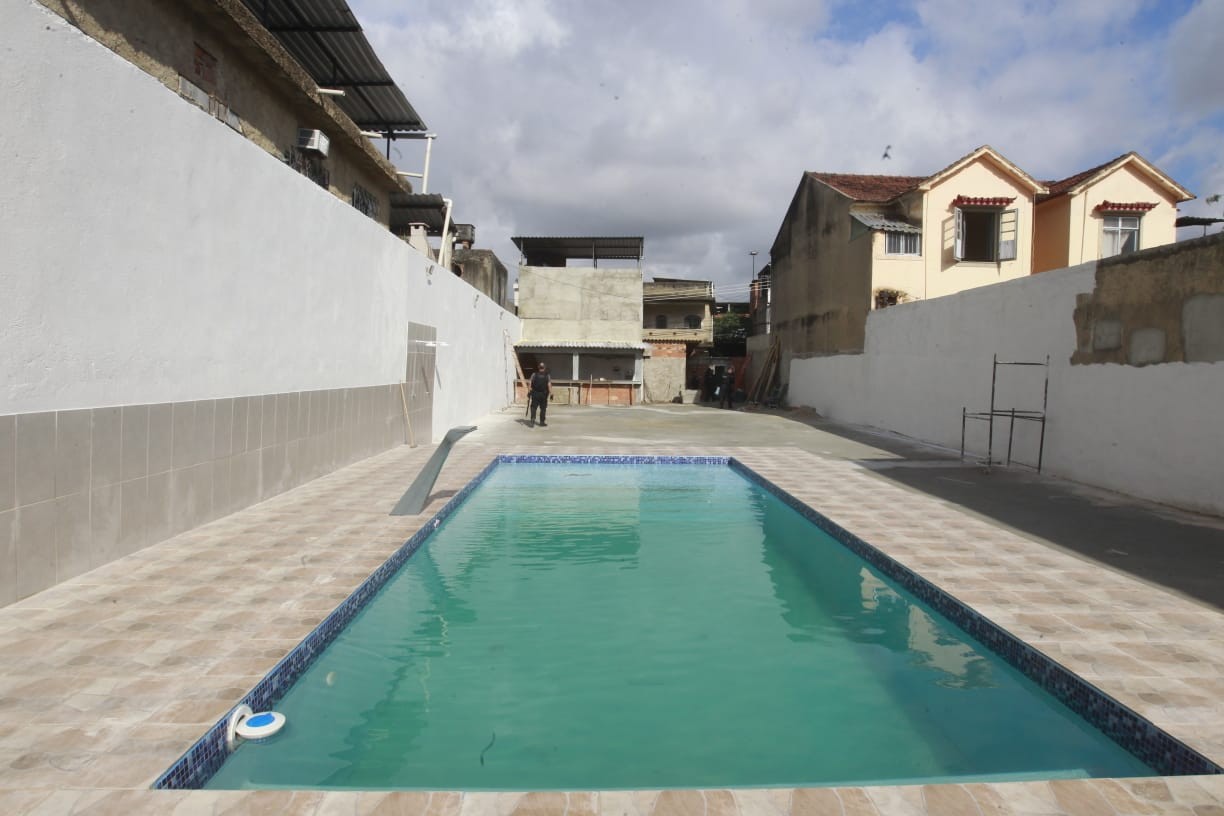 Polícia encontra espaço de lazer no Complexo de Israel | G1