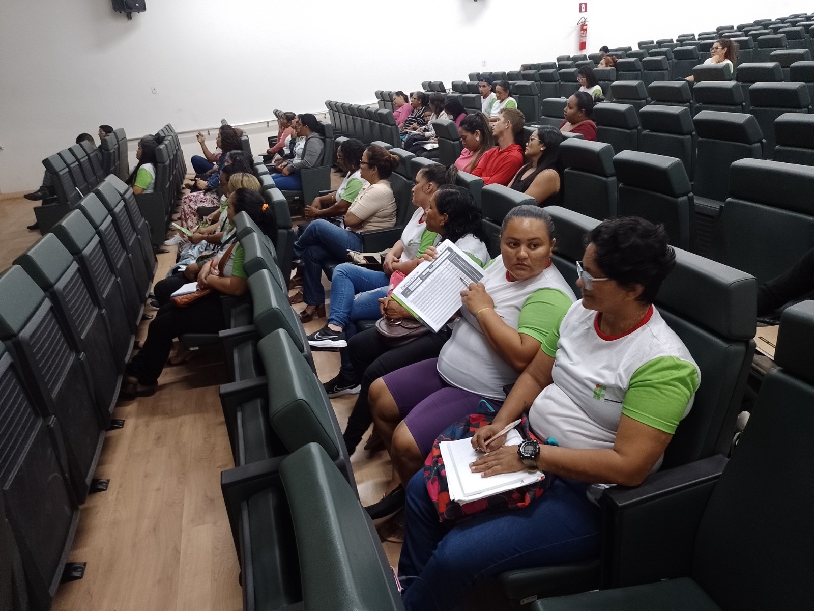 Ifap oferta 200 vagas para professores bolsistas e equipe ...