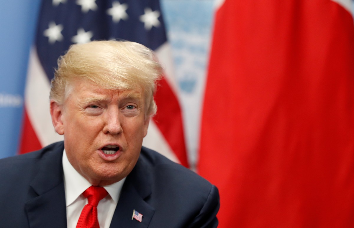 Trump diz que Fed não deveria elevar juros nos EUA, mas chama Powell de ...