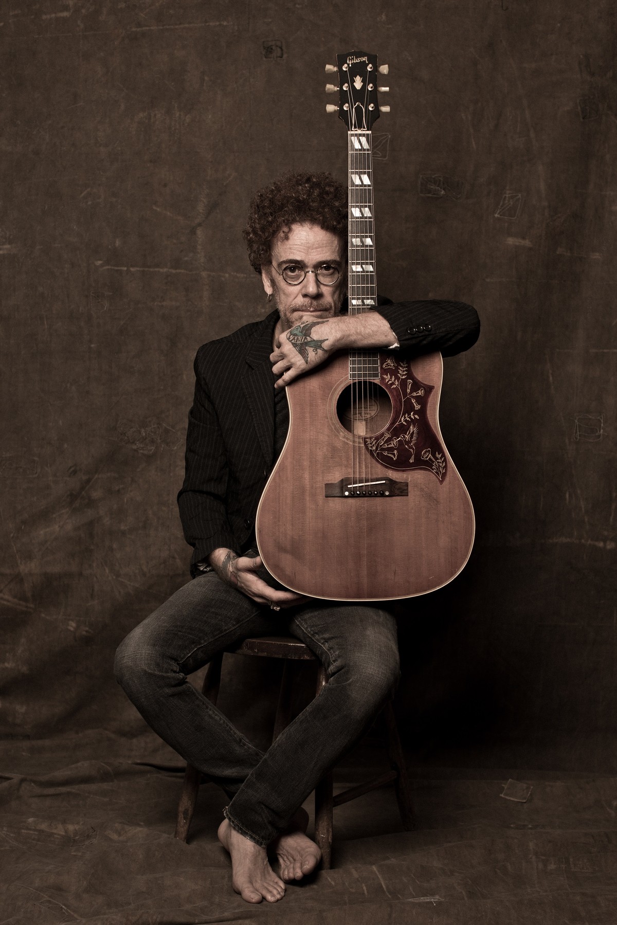 Nando Reis canta Roberto Carlos (também) através de compositores como ...