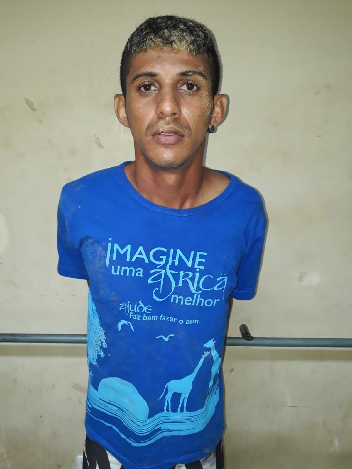 Ex-presidiário é pego com arma e diz que tinha ordem para matar rivais ...