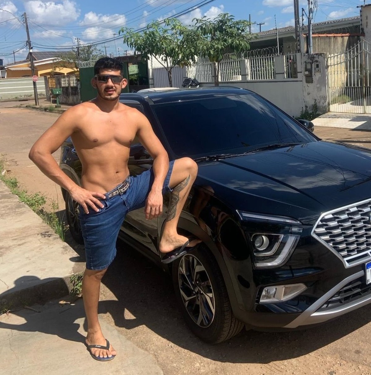 Suspeito De Matar Ex Namorada E Amigo Dela Na Frente Da Filha De Um Ano