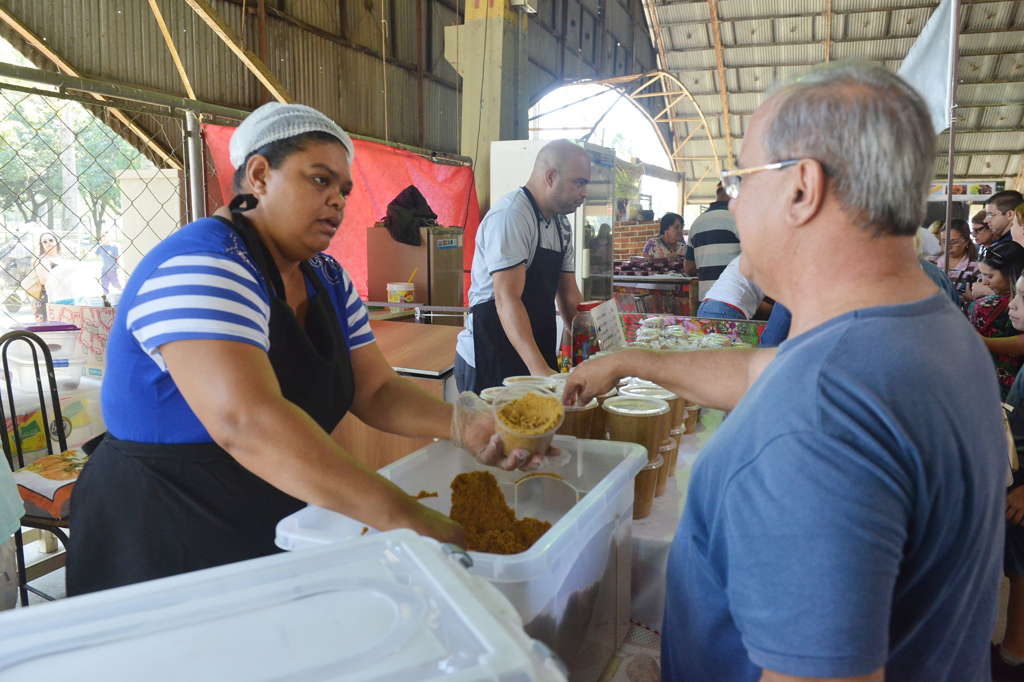 Com shows e comida típica, 'Festa do Mineiro' tem início neste sábado ...
