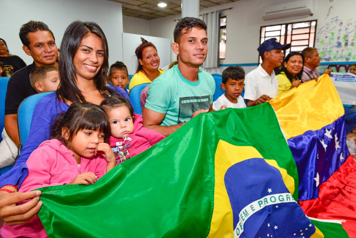 Maioria dos imigrantes do RS vem de Uruguai, Haiti e Venezuela, aponta ...