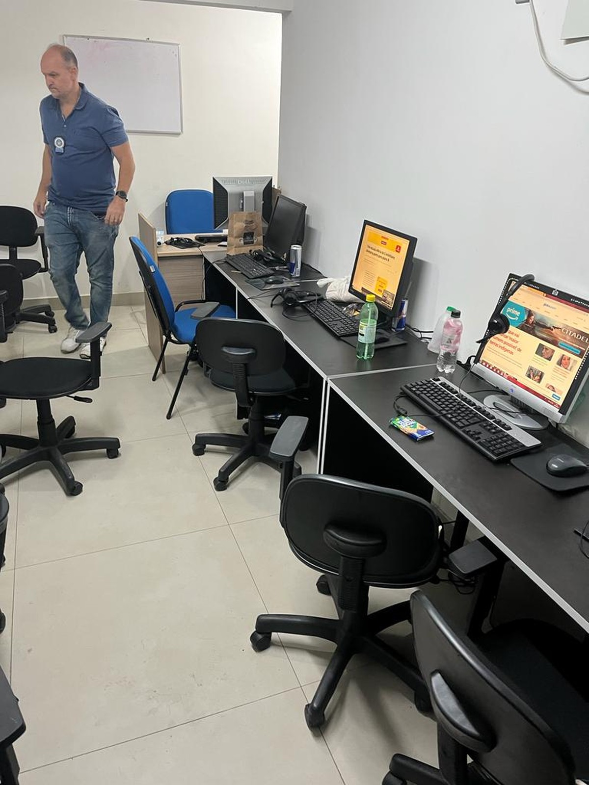 ‘Call center do crime’: polícia fecha escritório de falso empréstimo e ...