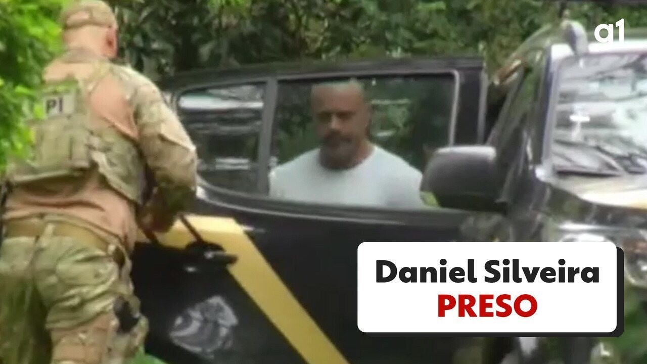 Daniel Silveira chega à PF no Rio; veja imagem dos R$ 270 mil apreendidos na casa do ex-deputado ...