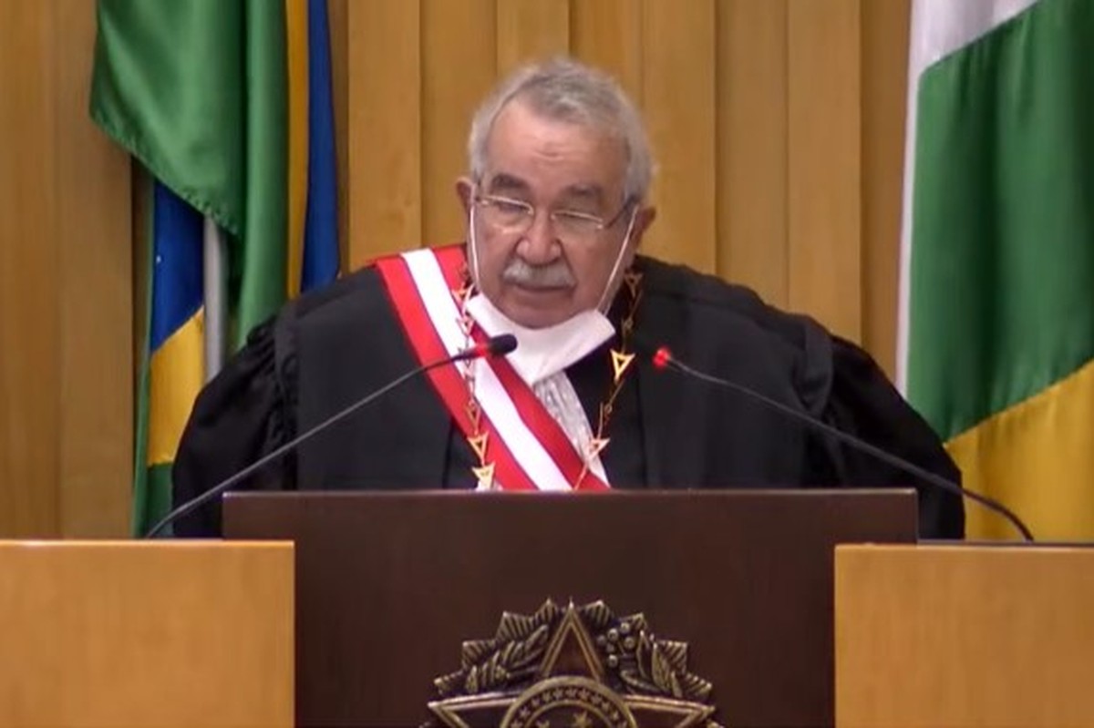 Novo presidente do Tribunal Superior do Trabalho toma posse, mas ficará ...