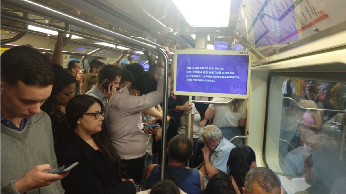 Falha na estação Tucuruvi do Metrô de SP causa lentidão e deixa trens ...