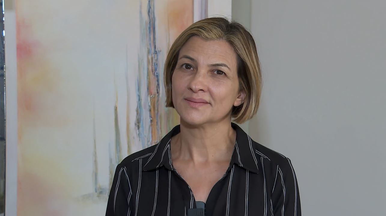 Única deputada a votar contra a privatização da Sabesp, Delegada ...