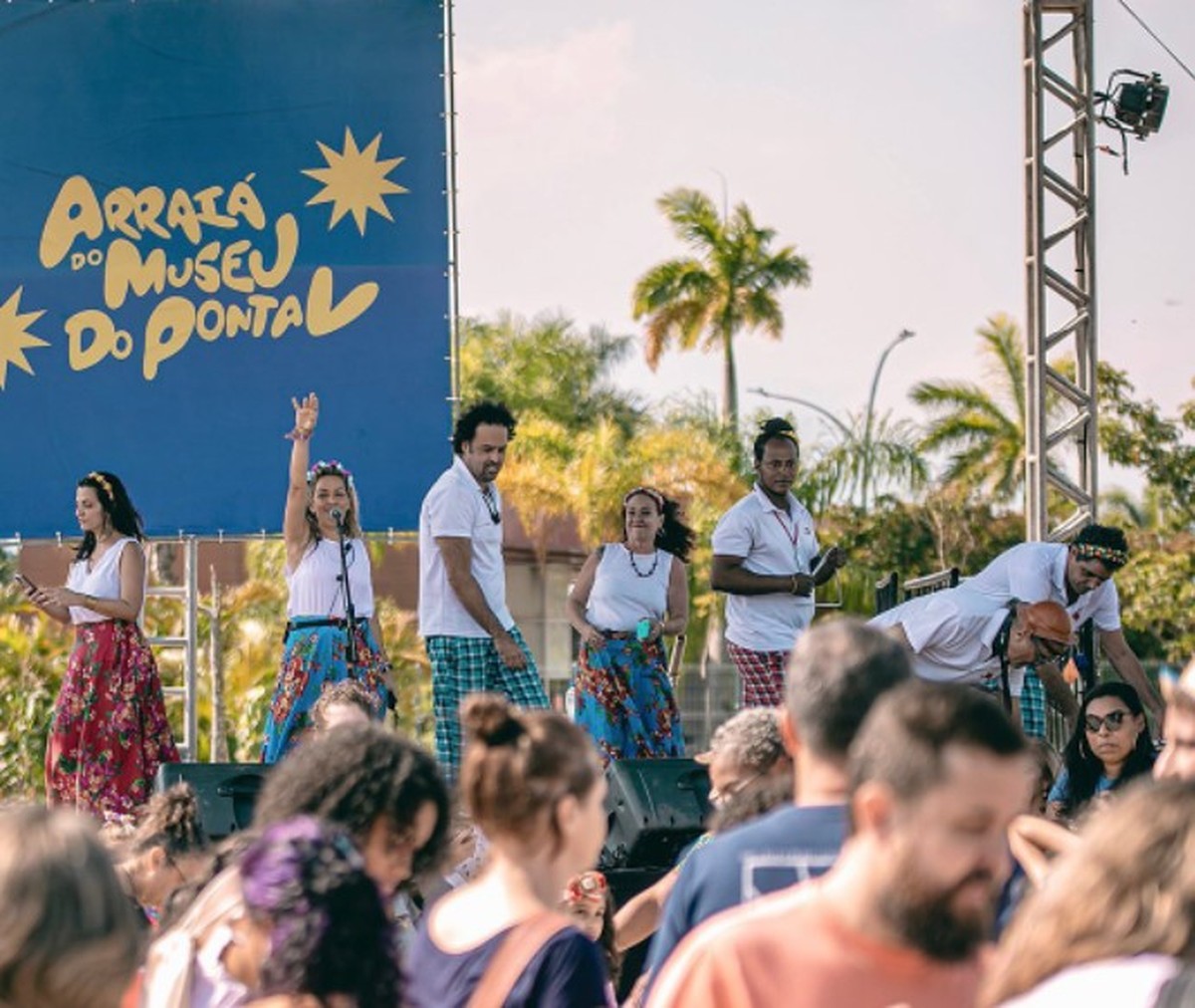 Arraiá no Museu do Pontal tem show da 'rainha do forró' Anastácia ...