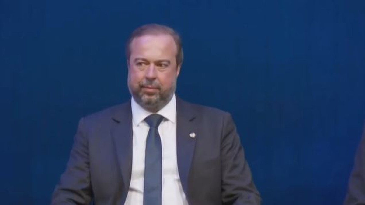 Alexandre Silveira assume Minas e Energia e defende preservar ...