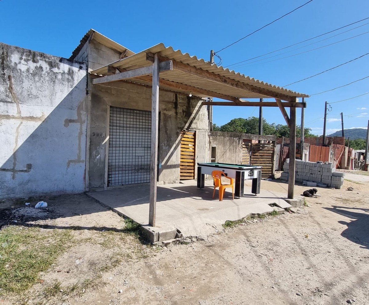Homem é Baleado Pelas Costas Após Ser Suspeito De Traficar Crianças E 8895
