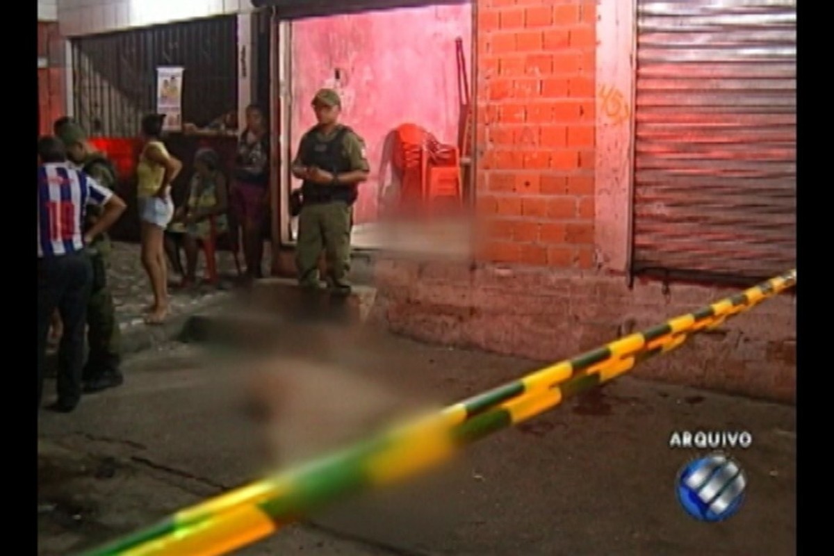 Chacina que deixou 5 mortos no bairro da Condor, em Belém, completa uma ...