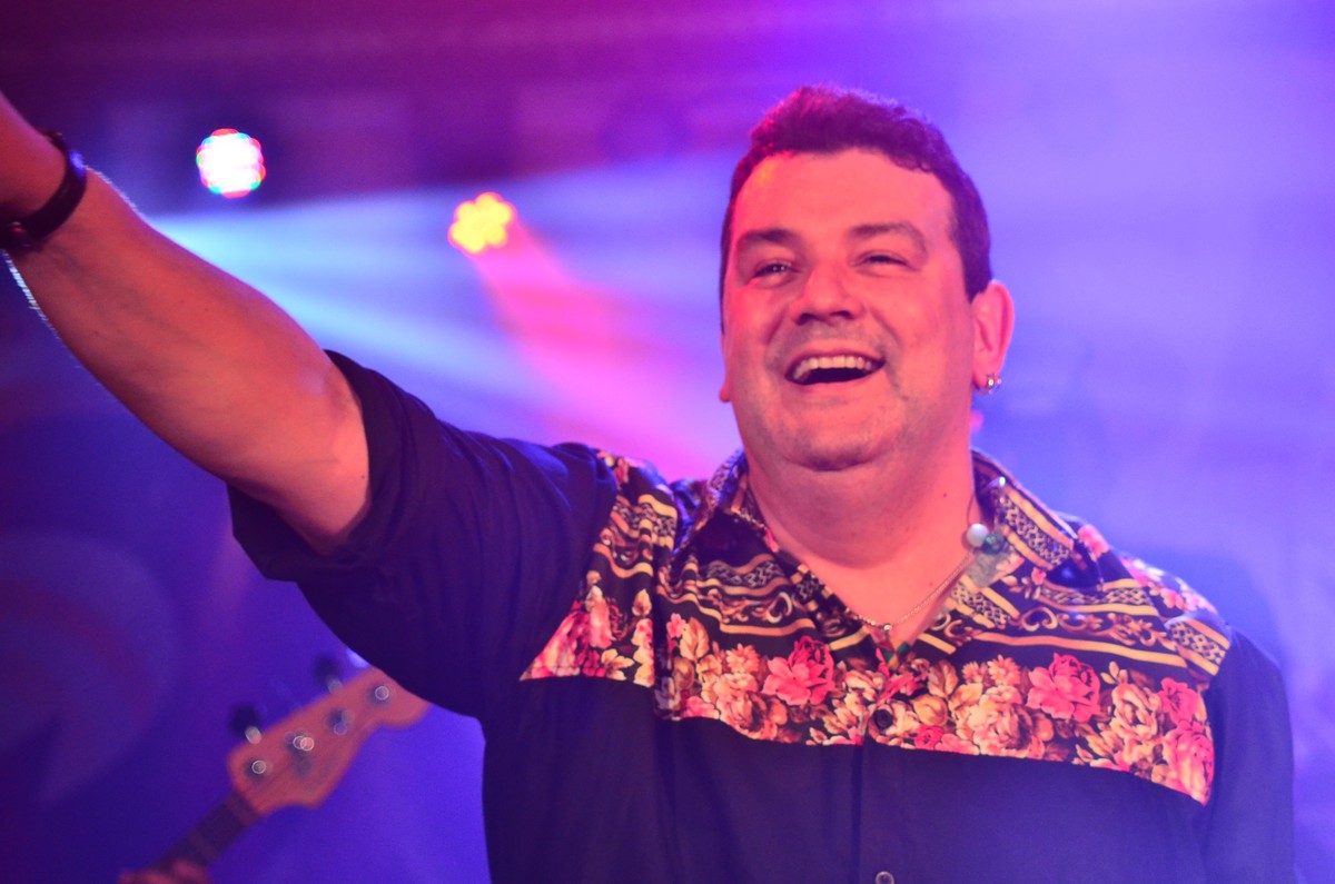 André Rio apresenta show 'Recomeço' no Teatro Santa Isabel | Pernambuco ...