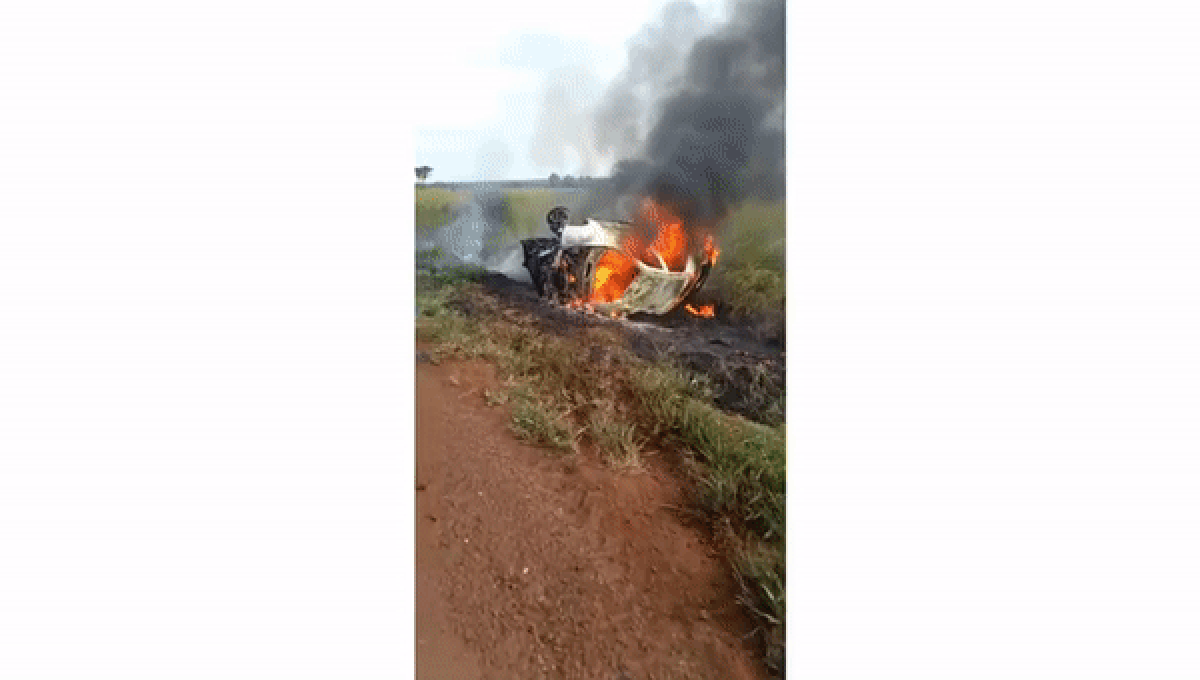 Ao colidir de frente com caminhão boiadeiro, motorista morre carbonizado em rodovia de MS | Mato ...
