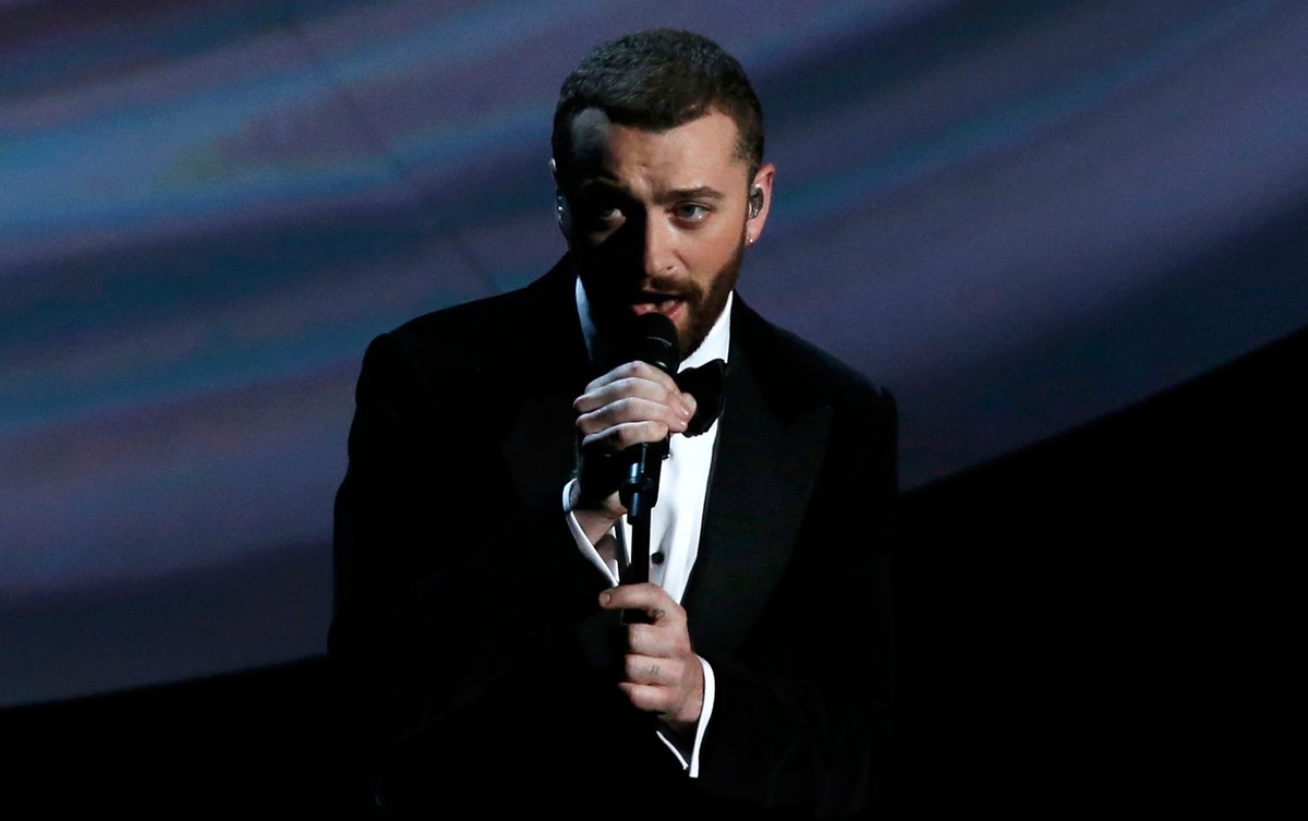 Sam Smith anuncia single 'Too good at goodbyes', ainda sob influência ...