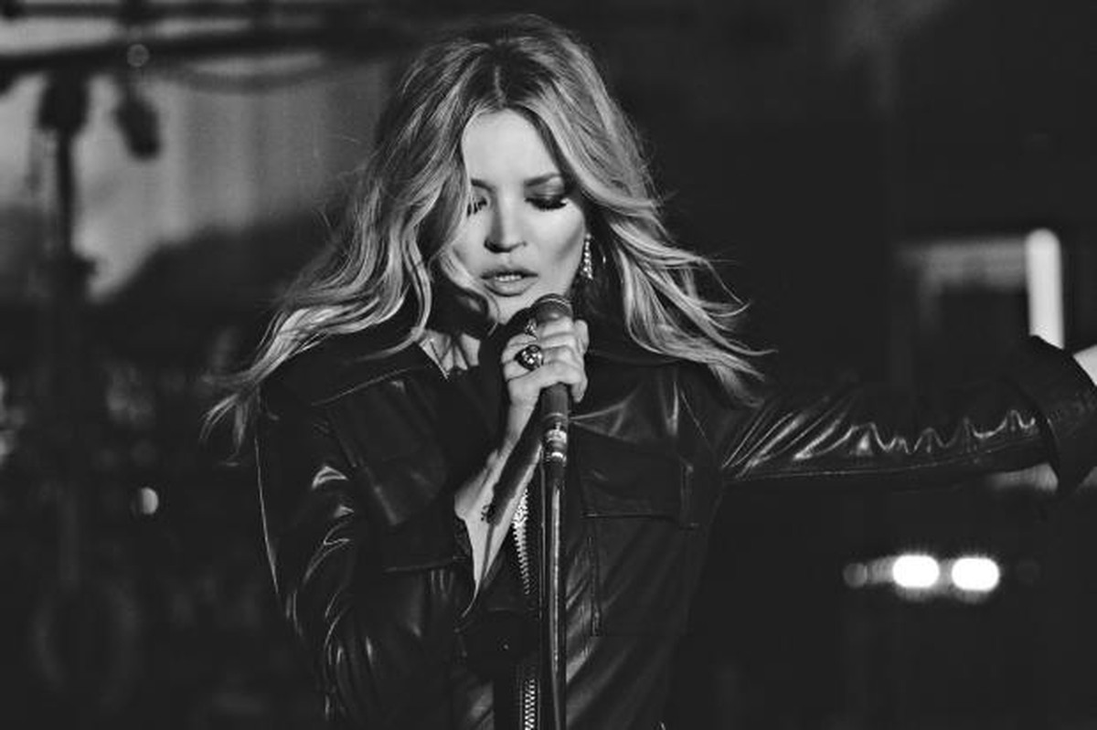 Kate Moss disse ter sido 'emocionante' atuar em clipe de música de ...