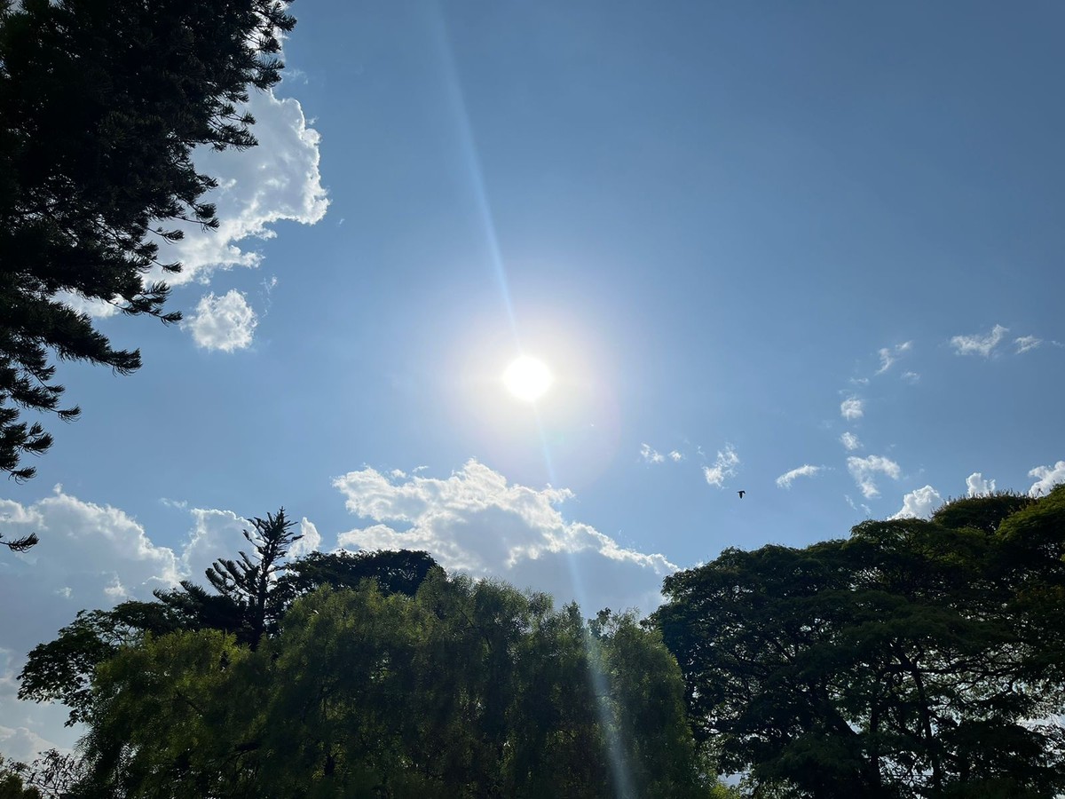 Inverno permanece com calor e céu ensolarado; veja a previsão do tempo ...