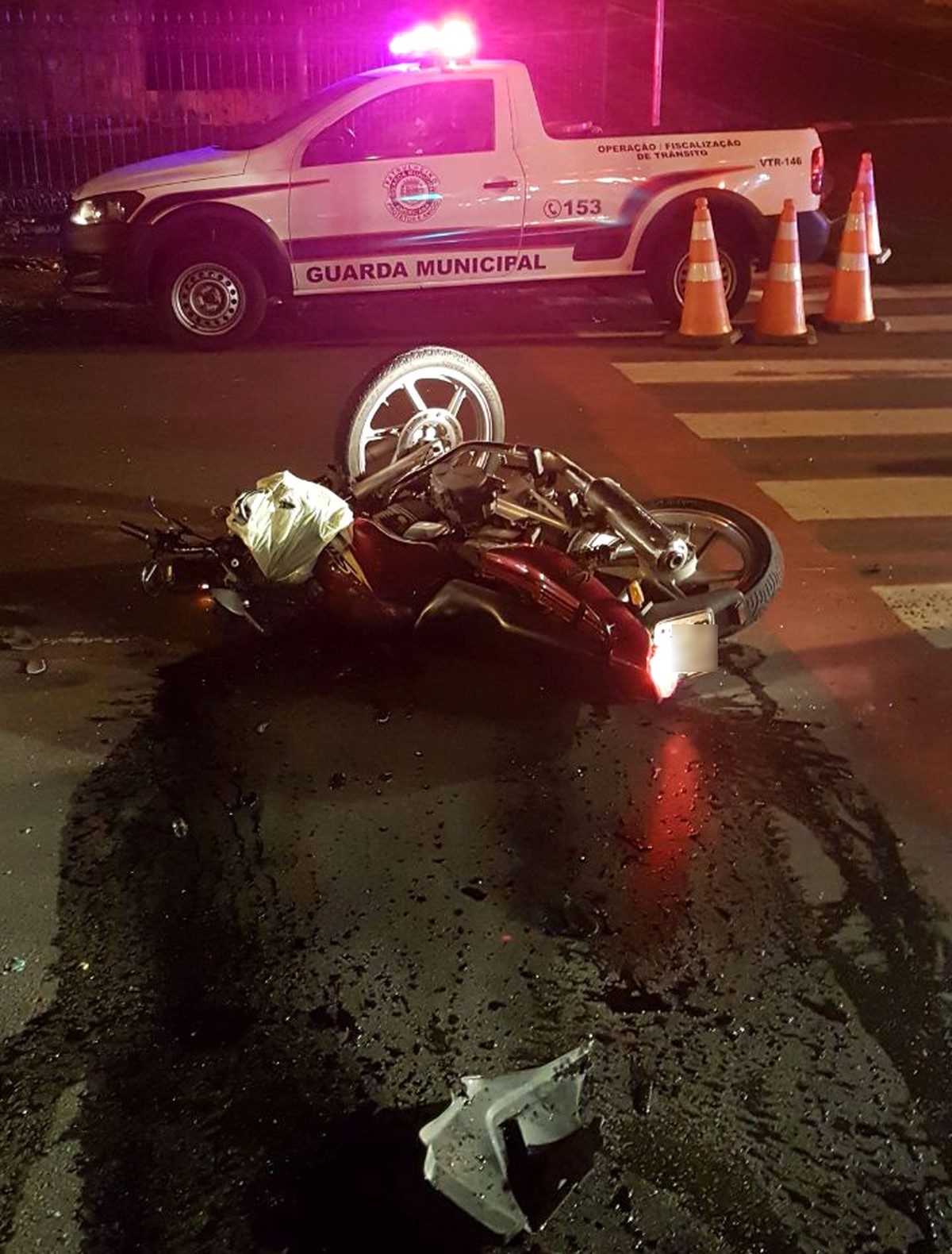 Acidente entre carro e moto deixa uma pessoa gravemente ferida em Americana | Campinas e Região | G1